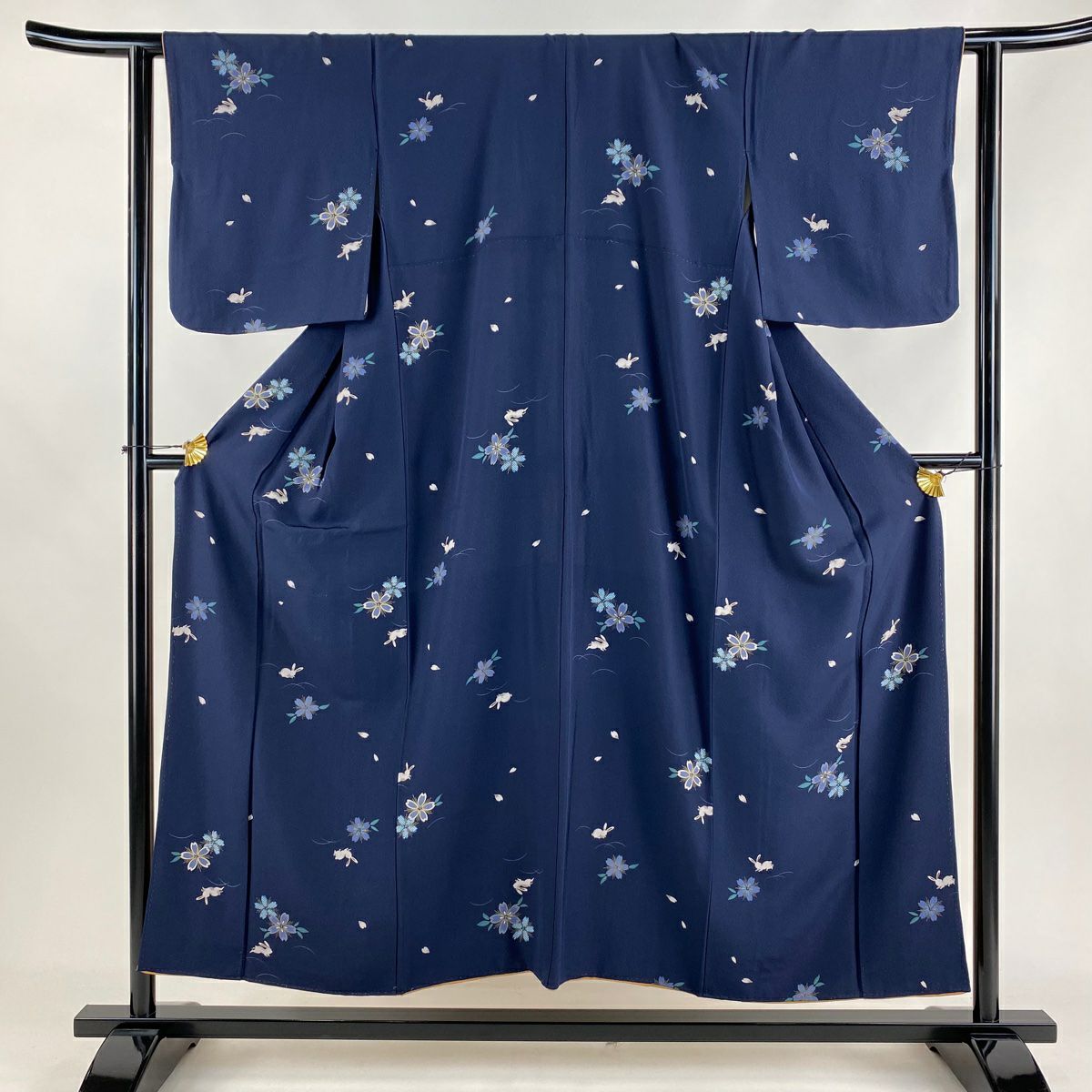 名古屋帯 名品 うさぎ 月 クリーム 正絹|中古・古着・リサイクル 名古屋帯 名品 うさぎ 月 クリーム 正絹|中古・古着・リサイクル