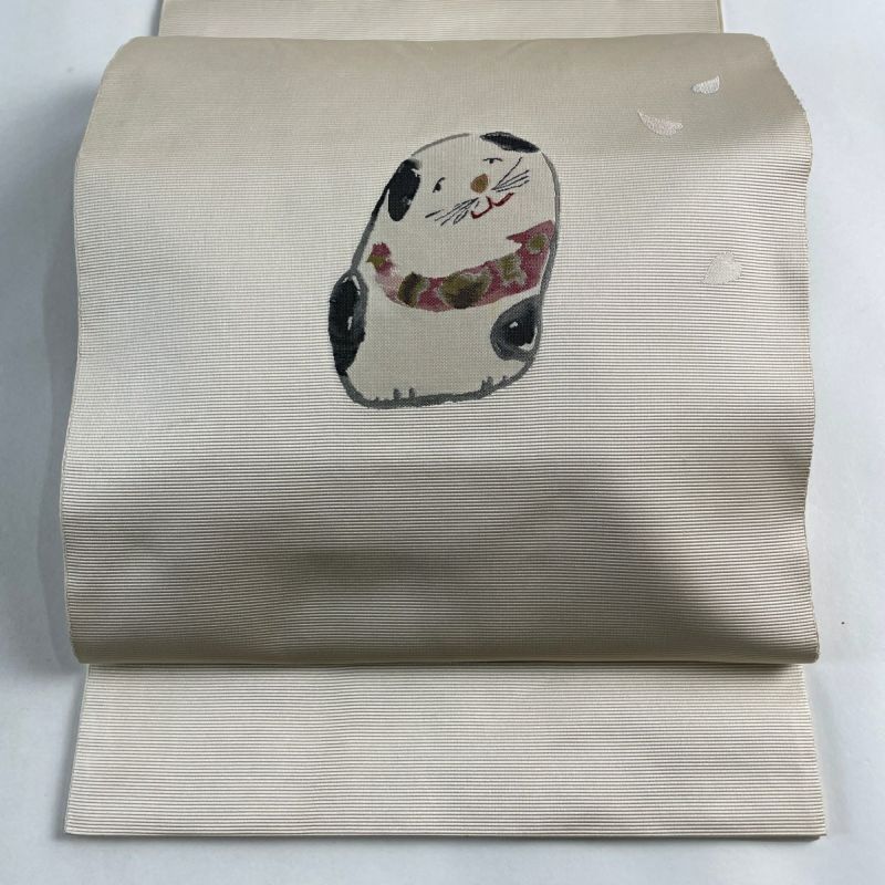 袋名古屋帯 名品 落款あり 個性的 犬 花びら 金通し ベージュ 袋名古屋帯 名品 落款あり 個性的 犬 花びら 金通し ベージュ